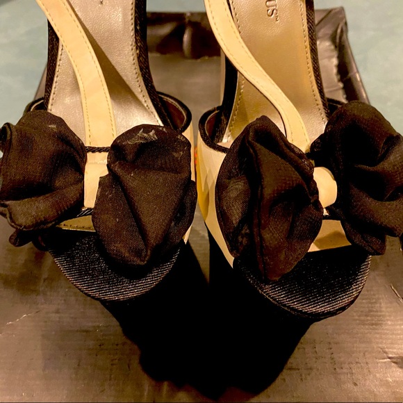 JustFab | Shoes | New In Box Just Fab Platform Heels | Poshmark